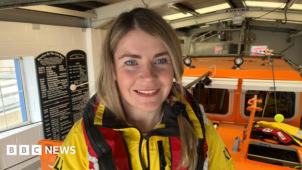 Newcastle RNLI celebrates 200 years of saving lives at sea - BBC News