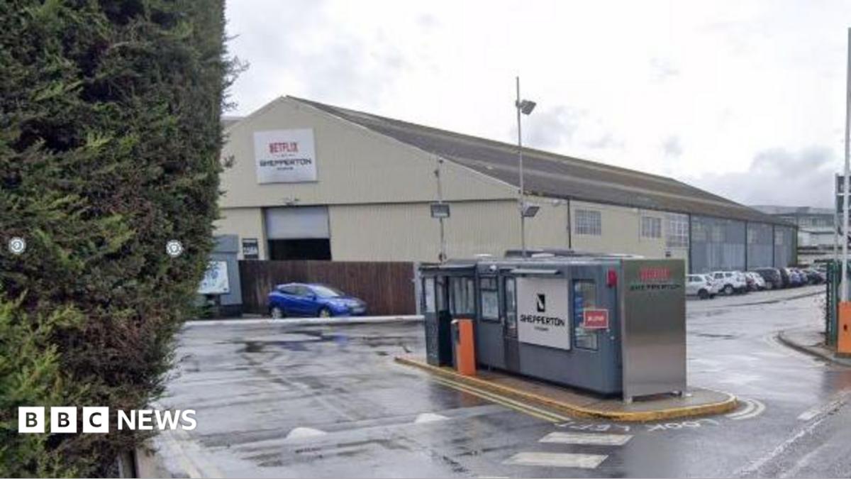 Shepperton Studios to support Surrey businesses - BBC News