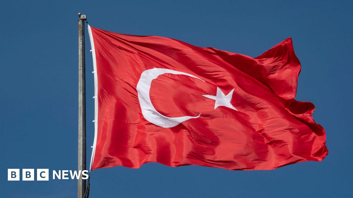 UN is 'deeply concerned' Kenya returned refugees to Turkey - BBC News