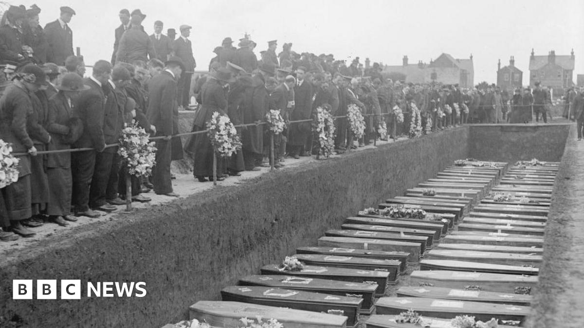 The Faversham explosion that killed 108 and rocked the town - BBC News