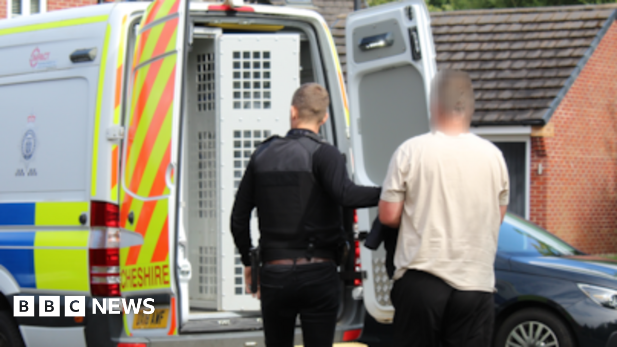 Widnes man arrested in illegal online streaming crackdown - BBC News