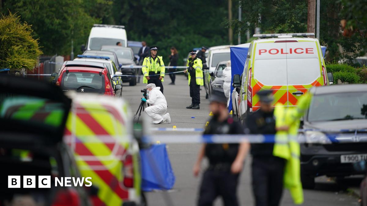 Gorton: Suspect in woman's stabbing placed under Mental Health Act ...