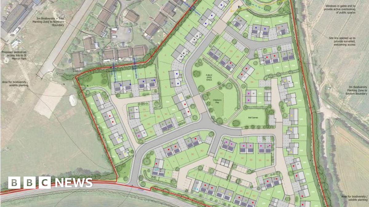 Plans to build 81 new homes in St Merryn approved - BBC News