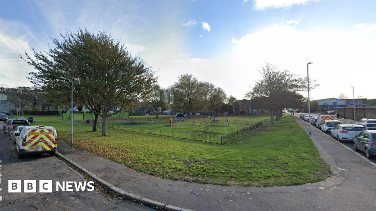 Ramsgate: Two women and a man arrested after stabbing near park - BBC News