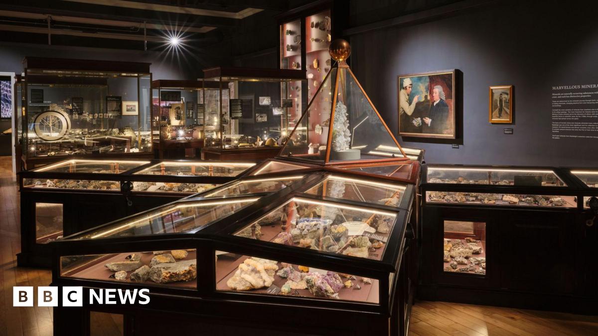 Truro museum up for award weeks after refurbishment - BBC News