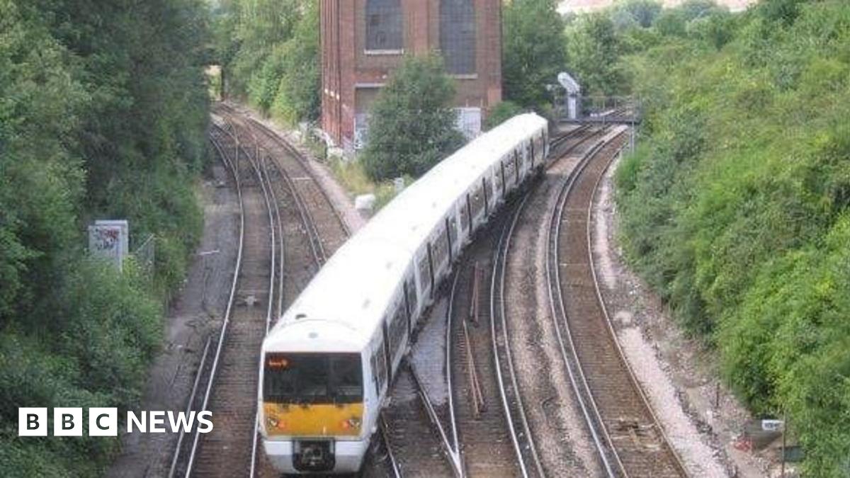 Dartford Junction to be renewed February 2026 | RailUK Forums