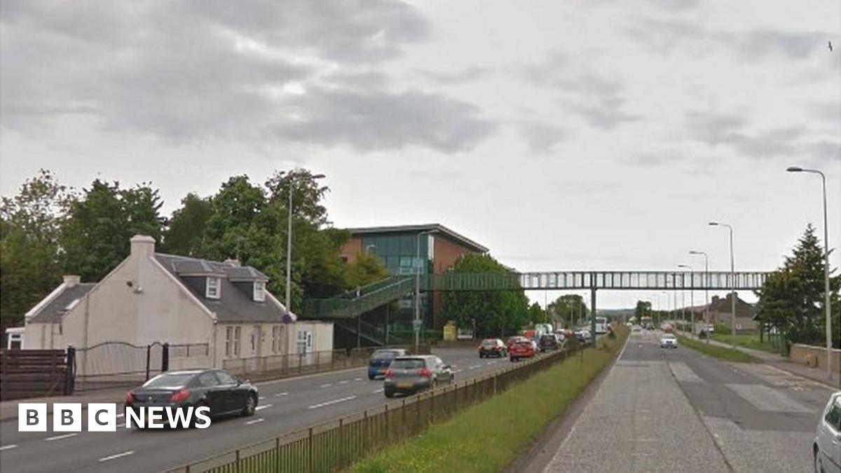 Police investigate reports of shooting at Ratho Station - BBC News