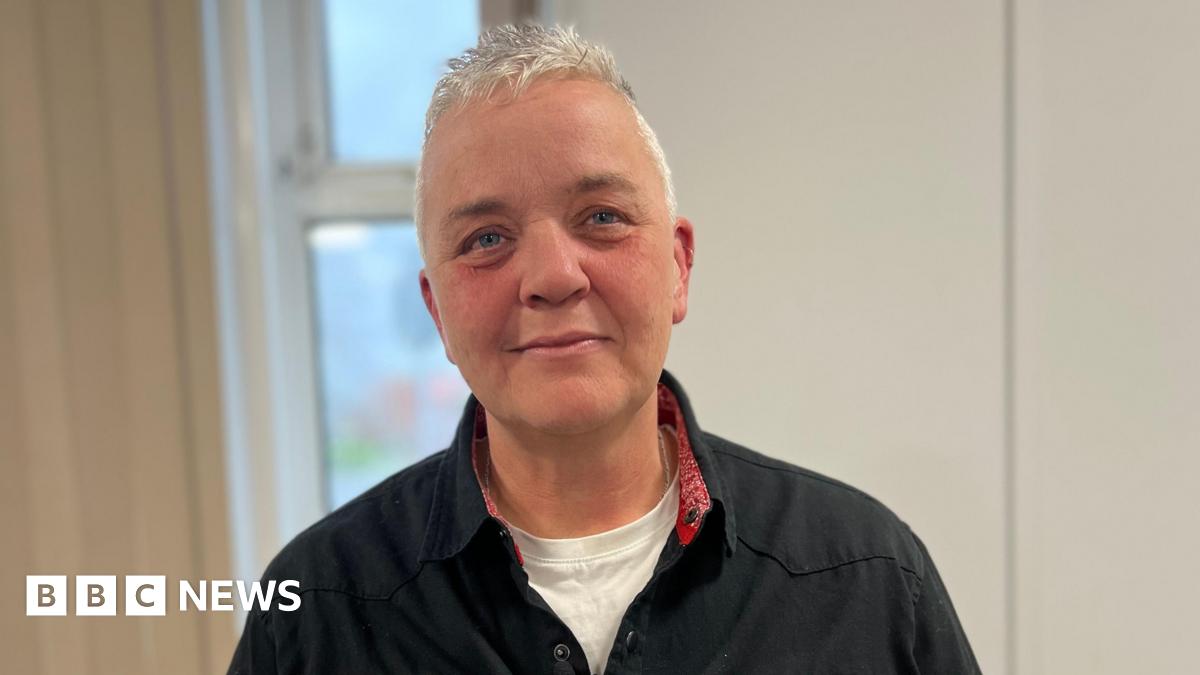 Gosport Road hostel closure 'devastating for homeless people' - BBC News