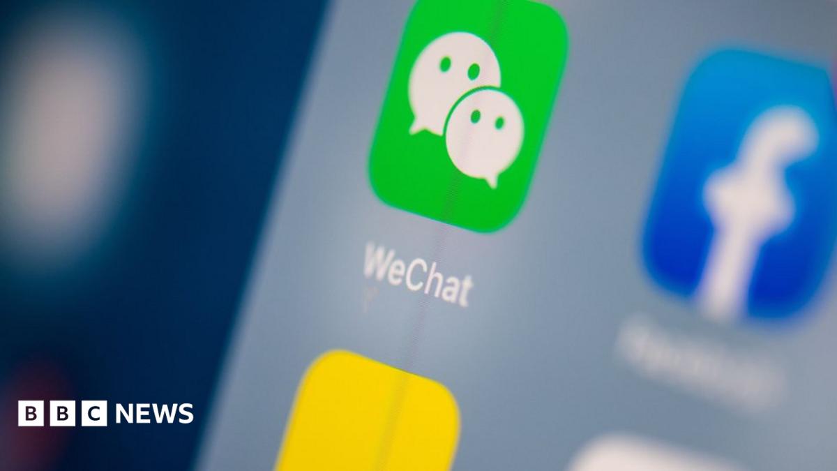 China sues Tencent over WeChat Youth Mode - BBC News