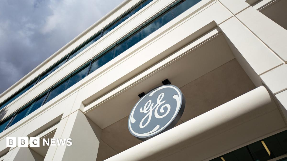 GE chief executive departs amid profit warning - BBC News