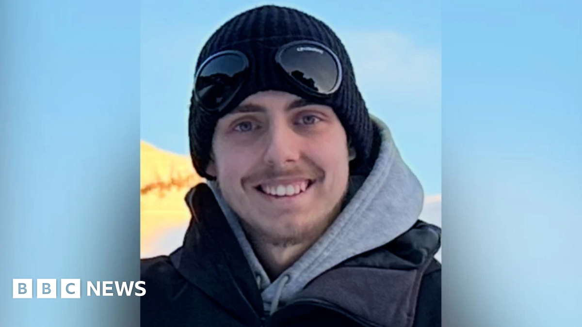 Liam Derrett: Man admits manslaughter over Ilkeston street fight death ...