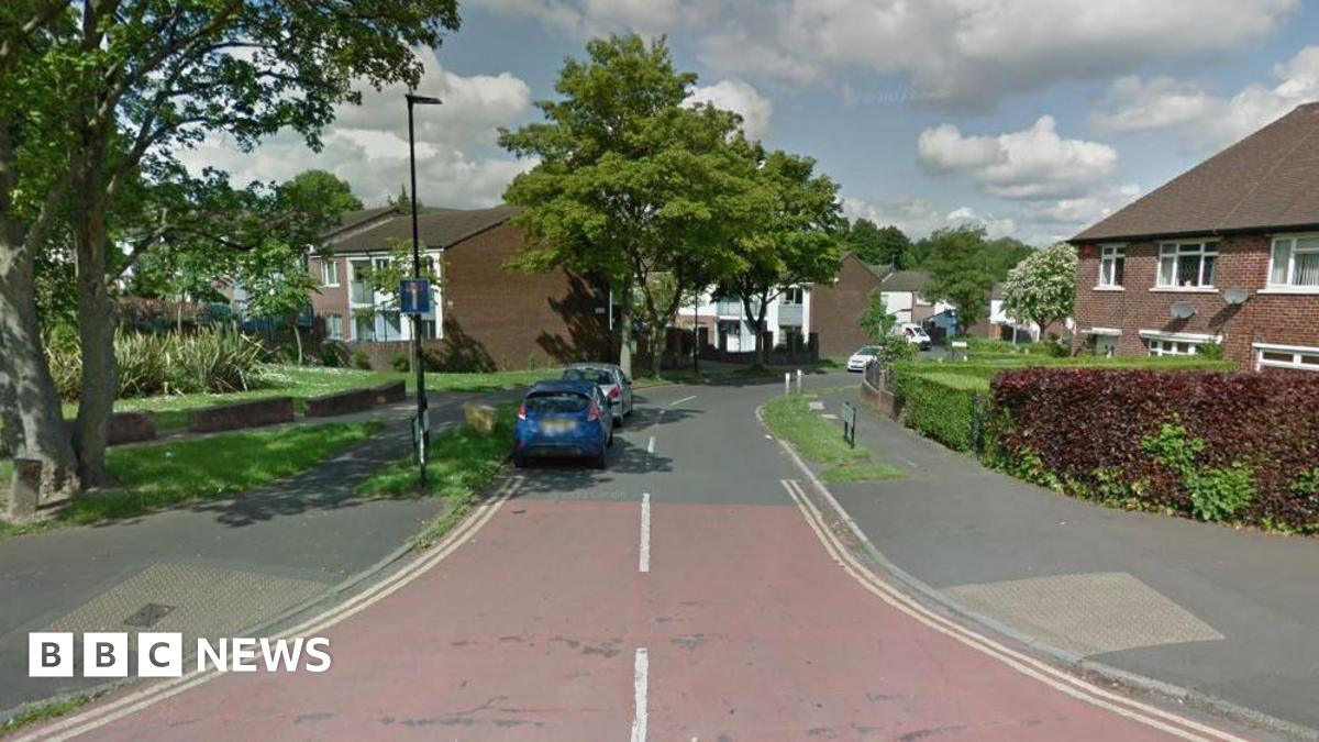 Sheffield: Six left injured after suspected air rifle shooting - BBC News