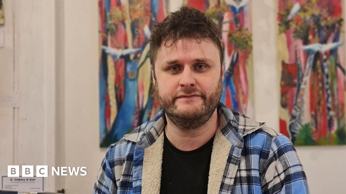 Changes to Shrewsbury car parking charges 'excessive' - BBC News