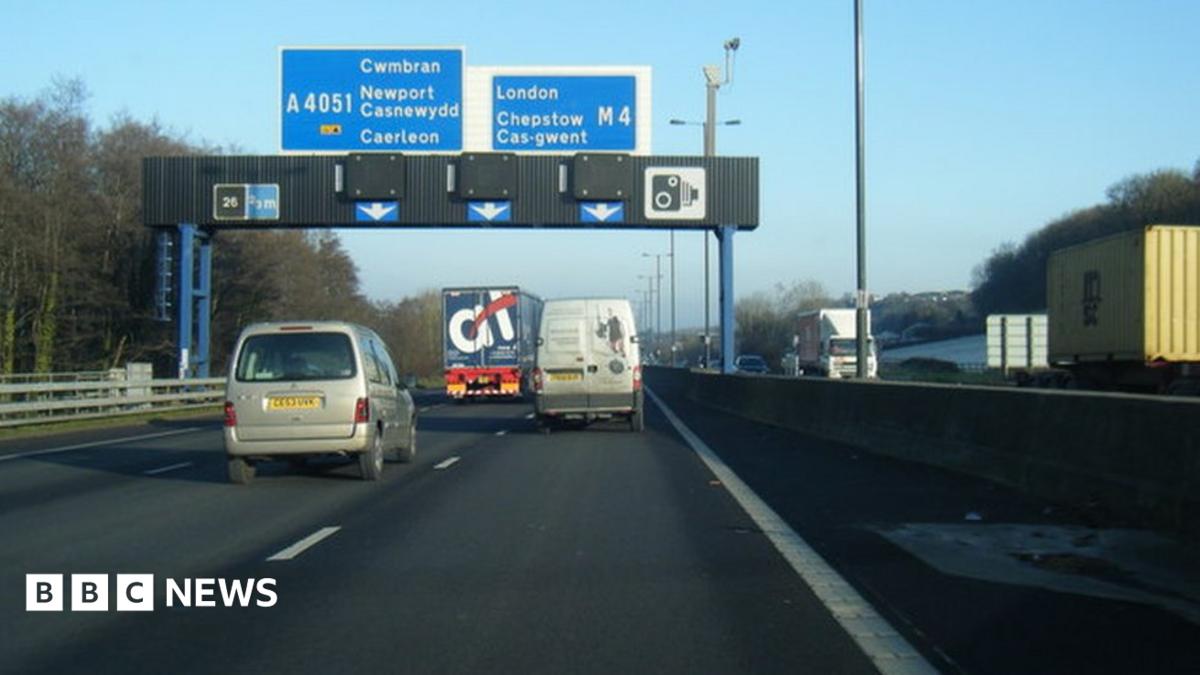 Benefits of M4 relief road 'outweighs £1.1bn costs two to one' - BBC News