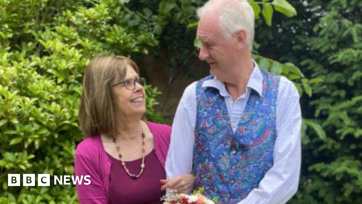 Couple and driver killed after pedal mix-up crash in Beaumaris - BBC News