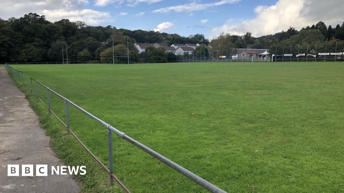 Ystrad Mynach rugby pitch saved as school expansion plan changed - BBC News