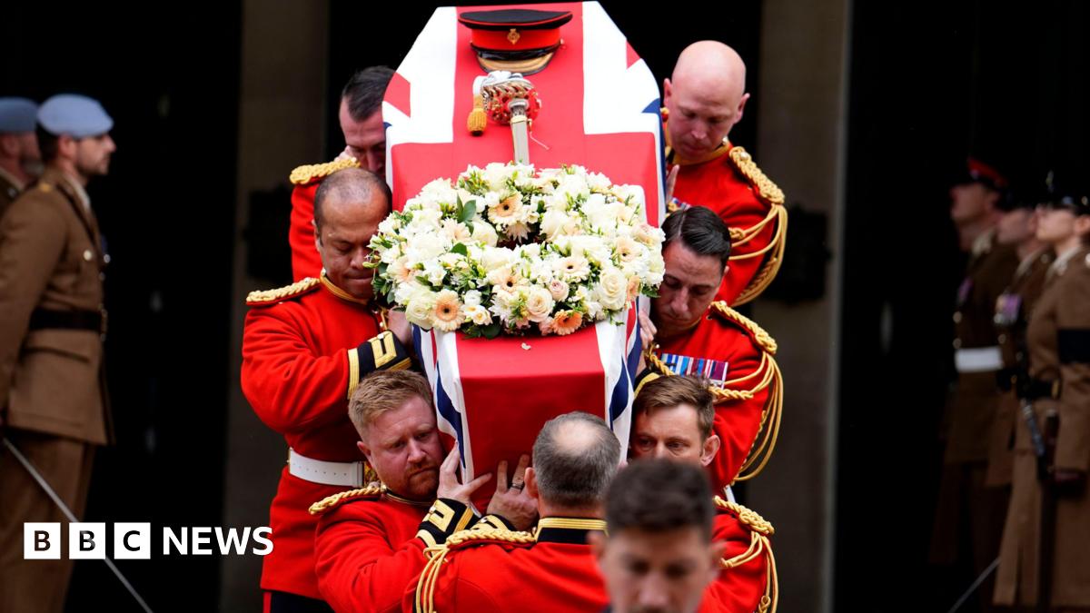 Funeral held for Army officer Elizabeth Godwin after car crash - BBC News