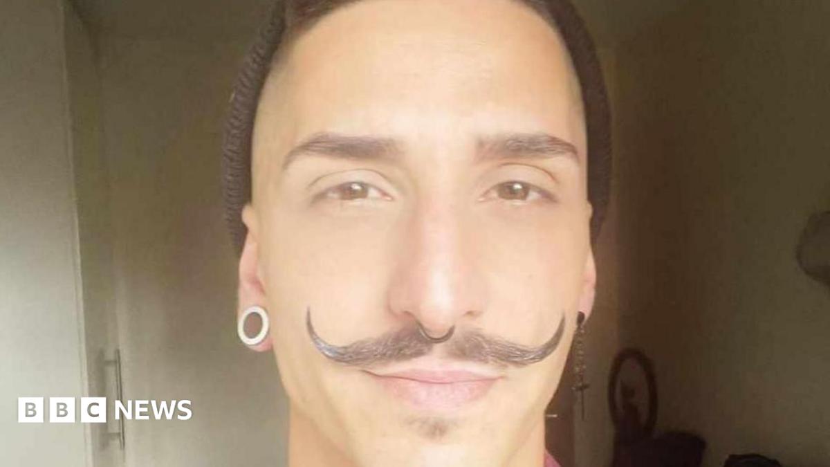 Seth Martin: Family of missing man still believe he is alive - BBC News