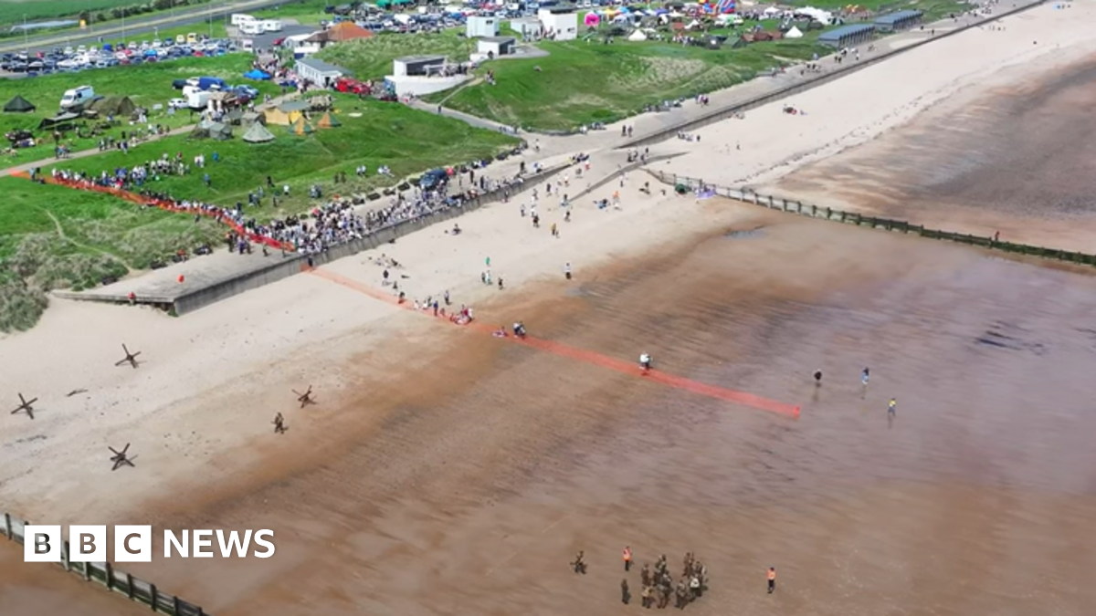 Northumberland wartime site holds 80th anniversary D-day event - BBC News