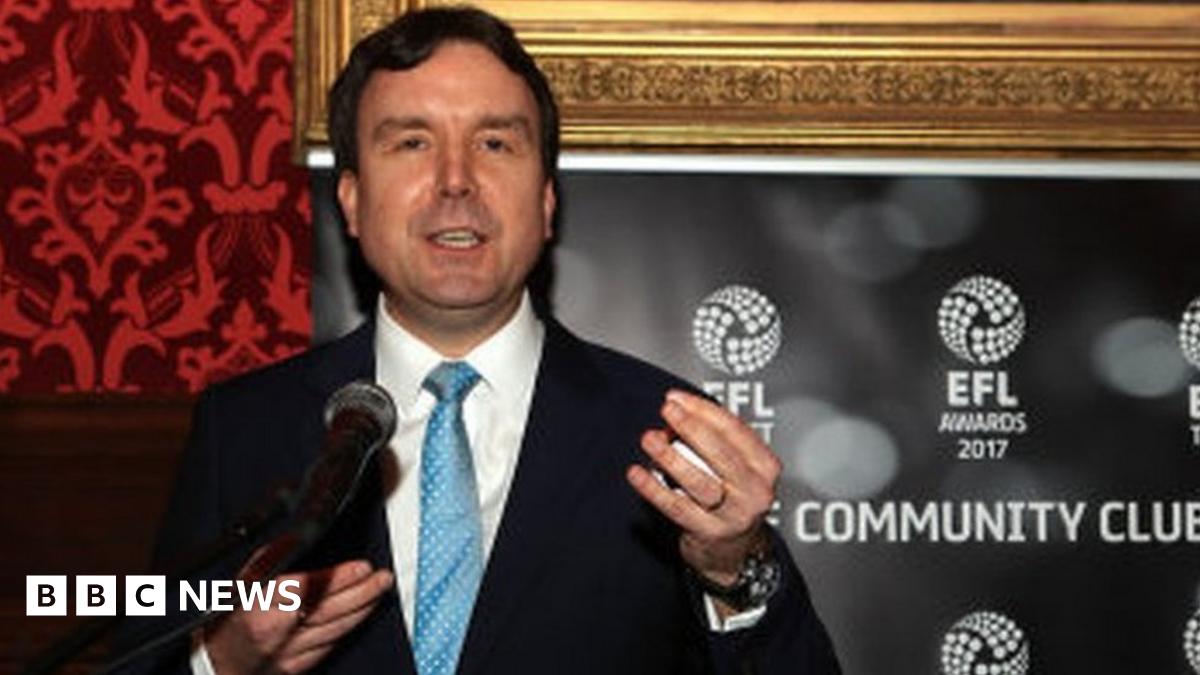 Minister Andrew Griffiths resigns over texts to women - BBC News