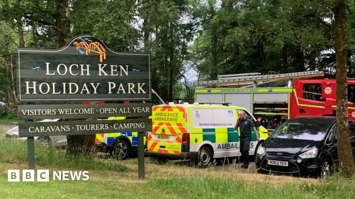 Loch Ken: Body found after missing swimmer search - BBC News