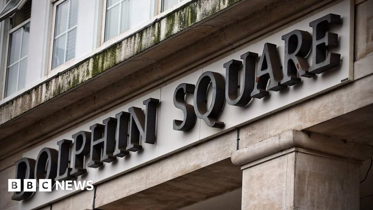 Dolphin Square: The UK's most notorious address? - BBC News