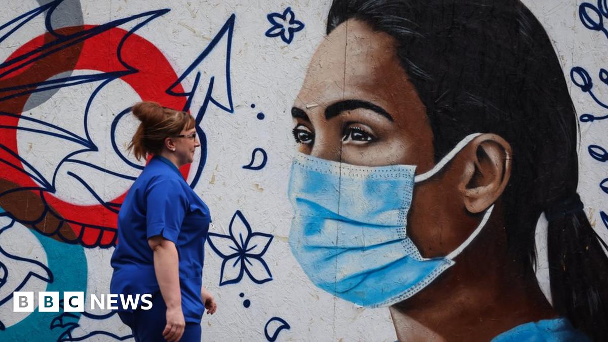 NHS in Wales could do less in future - health minister - BBC News
