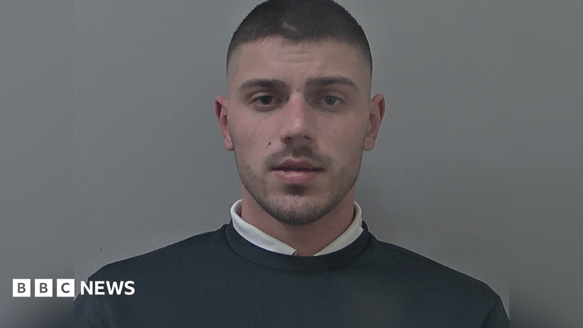 Arson attacker Ryan Tomney jailed after setting man on fire - BBC News