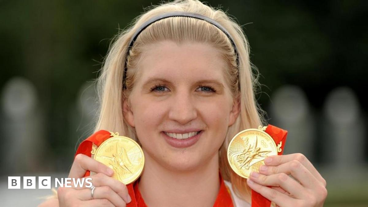 Rebecca Adlington speaks of devastation after miscarriage - BBC News