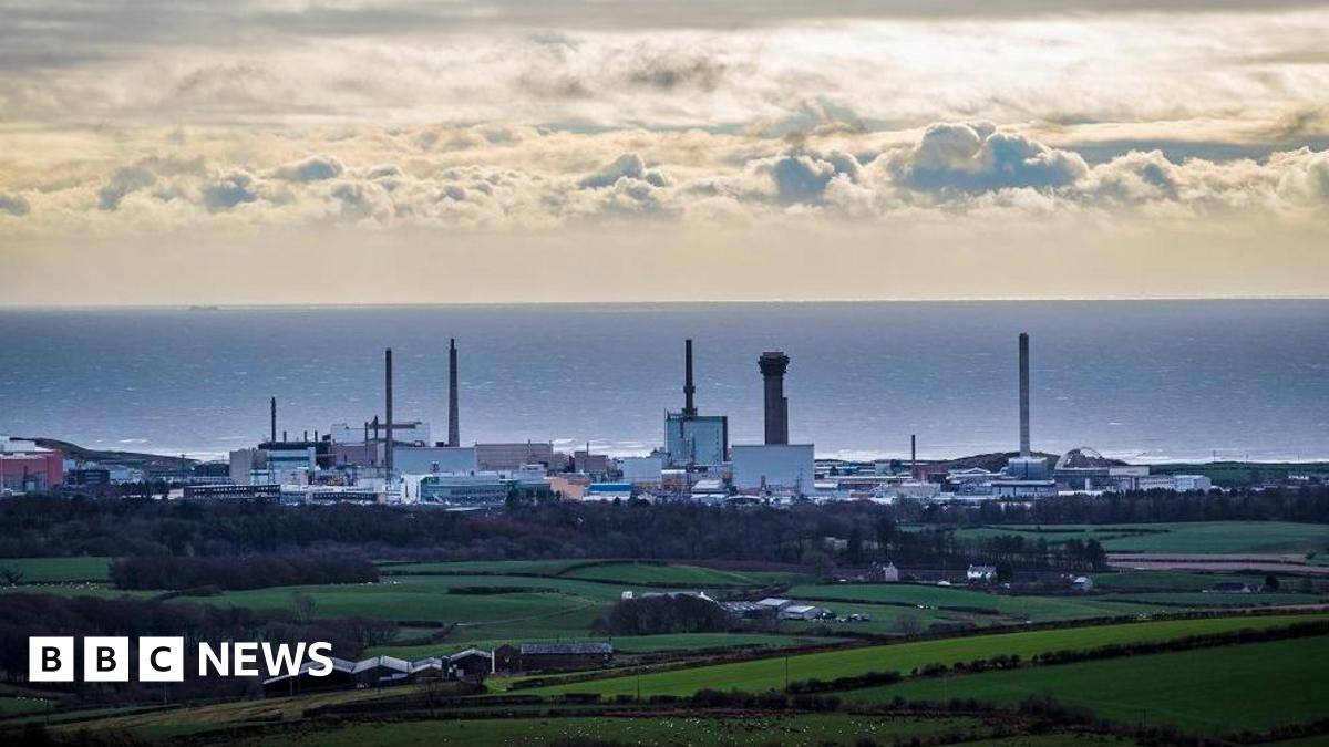 Sellafield nuclear construction workers plan third strike - BBC News