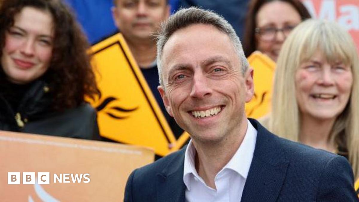 Mike Ross standing in Hull and East Yorkshire mayoral election - BBC News