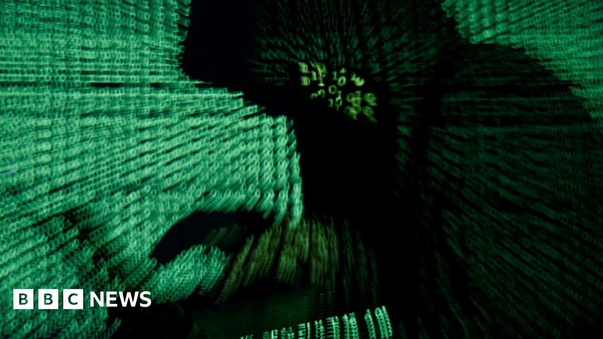 University of Wolverhampton launches new cyber security centre - BBC News