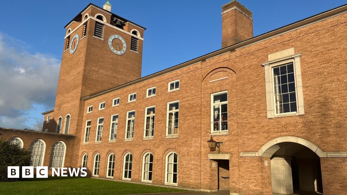 Devon's district councils and county council could merge - BBC News