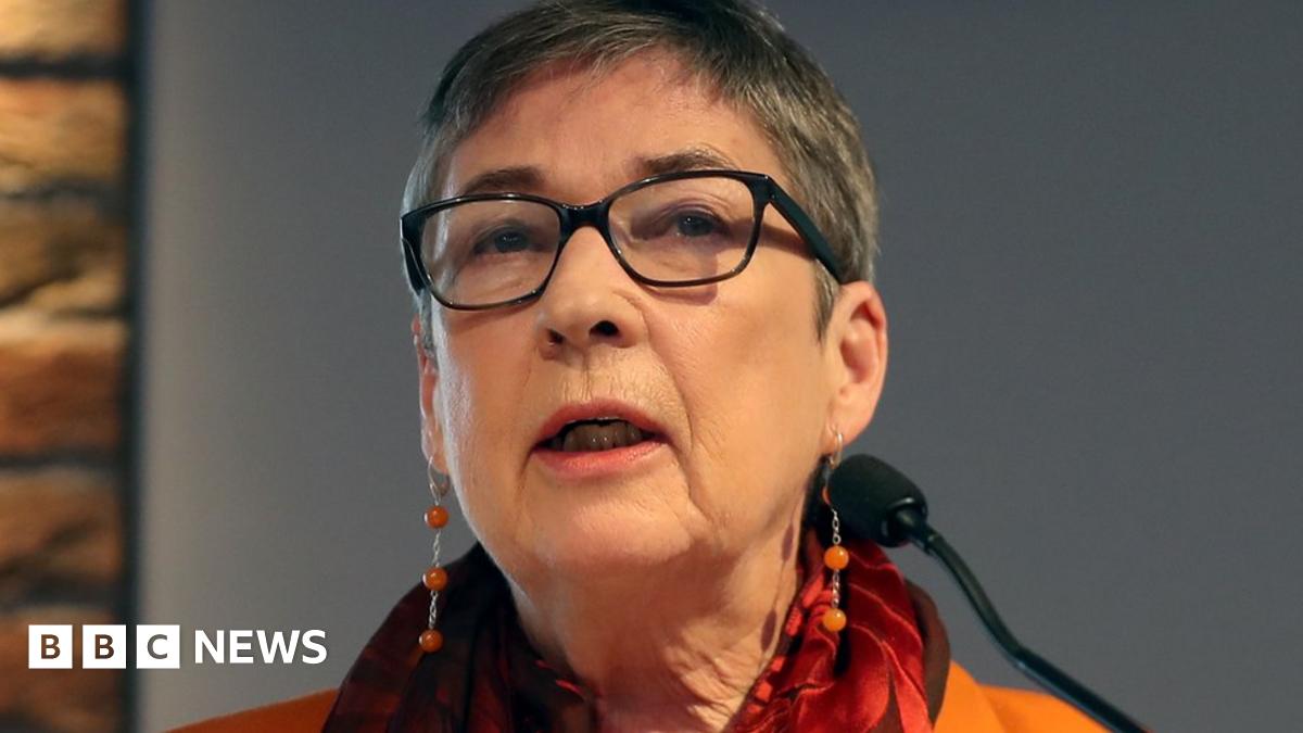 Ex-Labour Stockport MP Ann Coffey steps down - BBC News