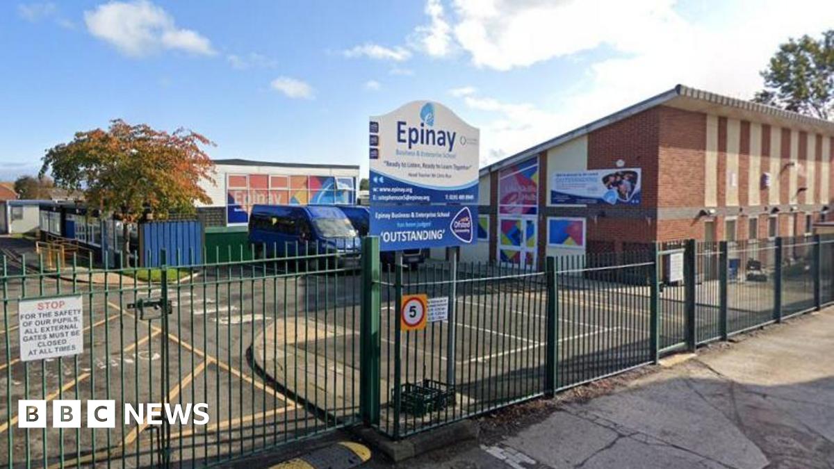 Plans for specialist school in South Tyneside go before council - BBC News