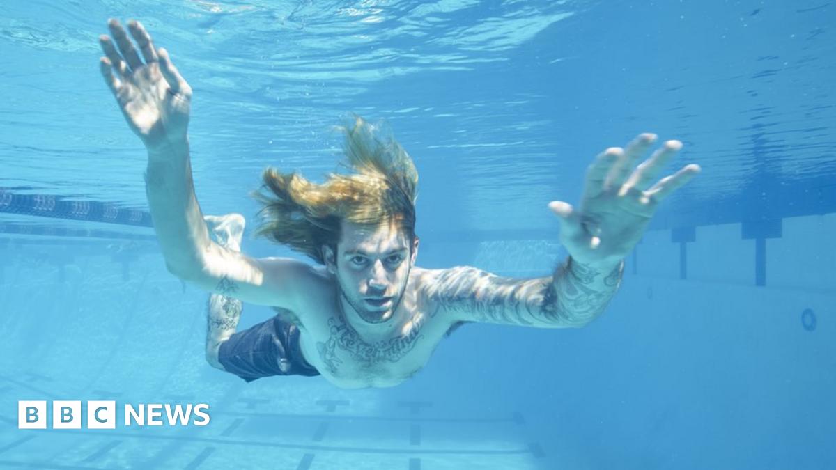 The Nirvana Nevermind album cover baby recreates the picture 25 years ...