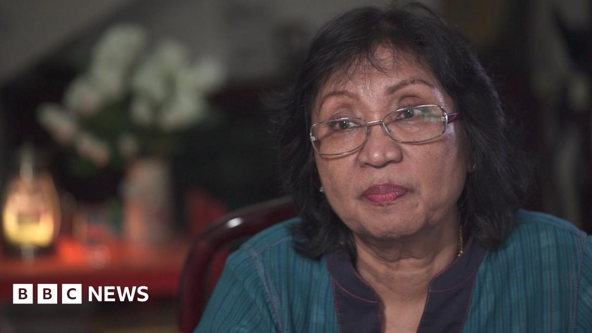 MH370 'must not go into oblivion', says pilot's sister - BBC News