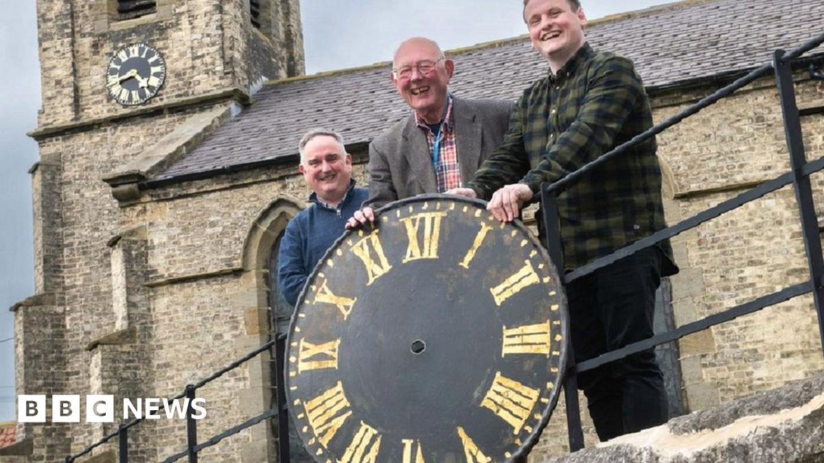 Villagers raise thousands to recreate church clock - BBC News