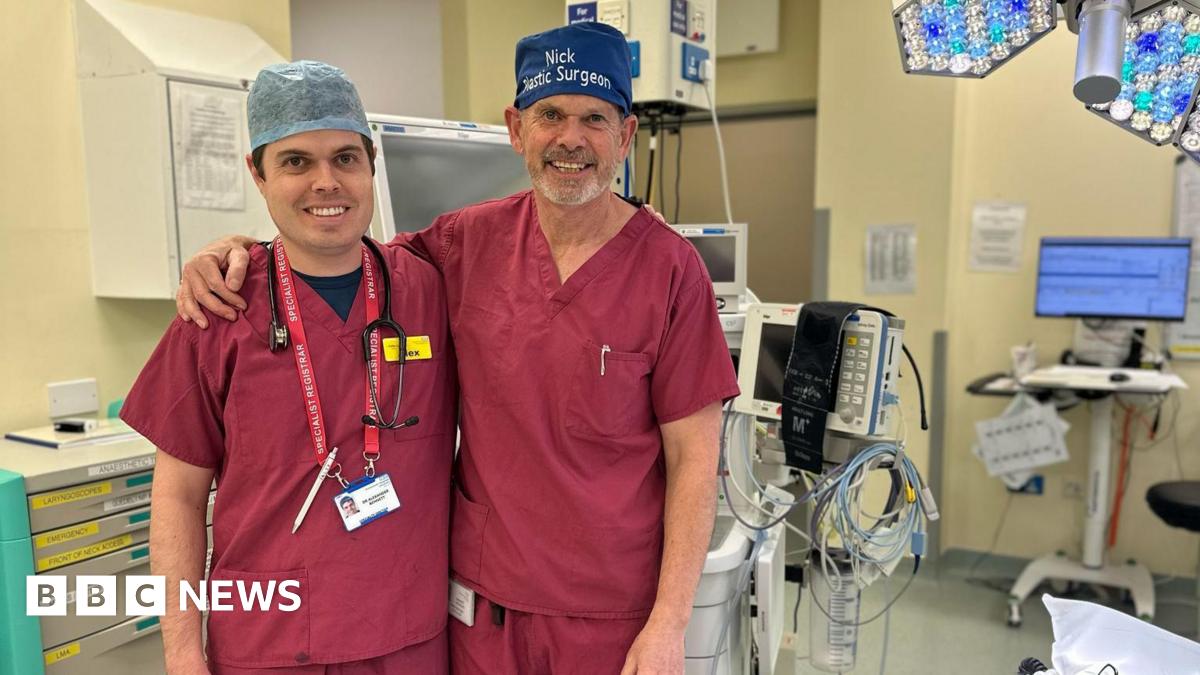 Hampshire surgeon shares 'special moment' operating with son - BBC News
