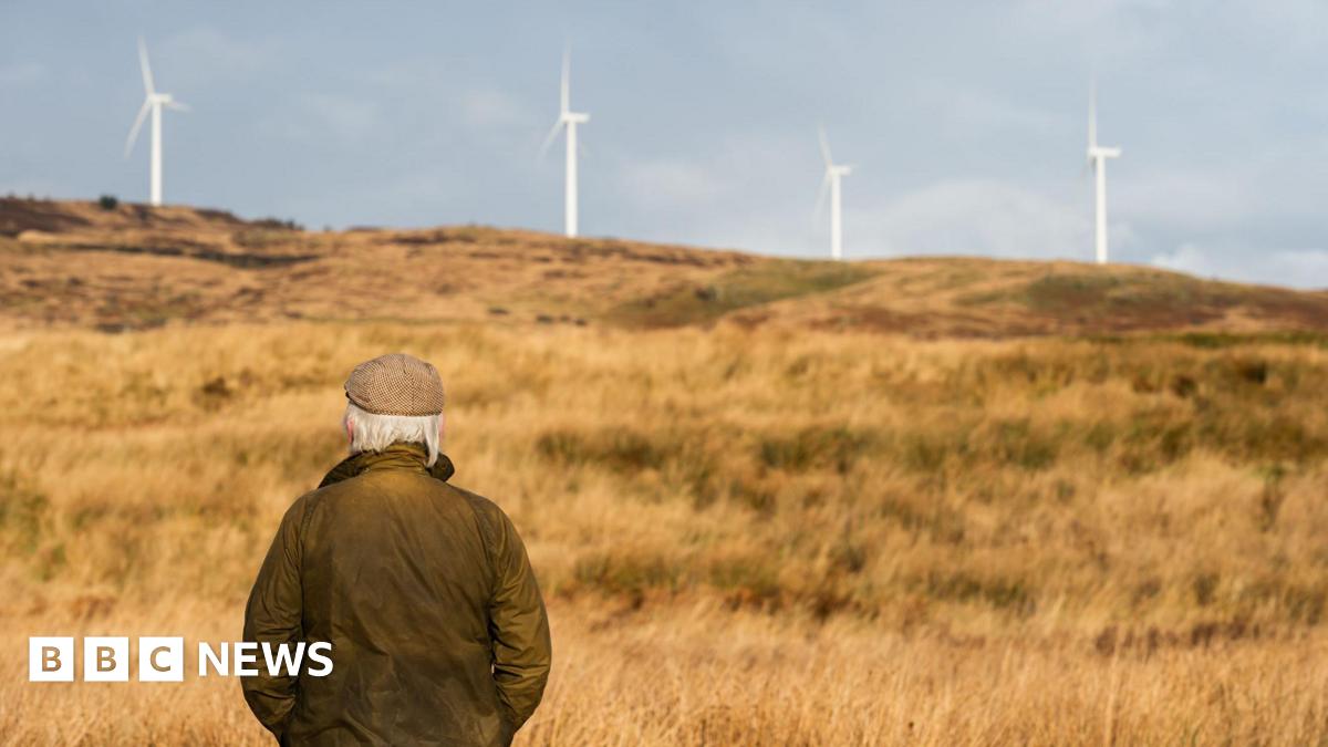 Interest in taller wind turbines in Dumfries and Galloway grows - BBC News