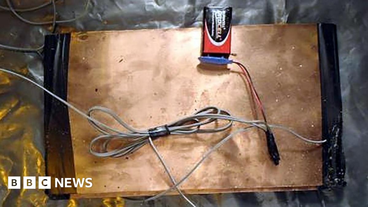 New IRA 'develops new under-car bomb' - BBC News