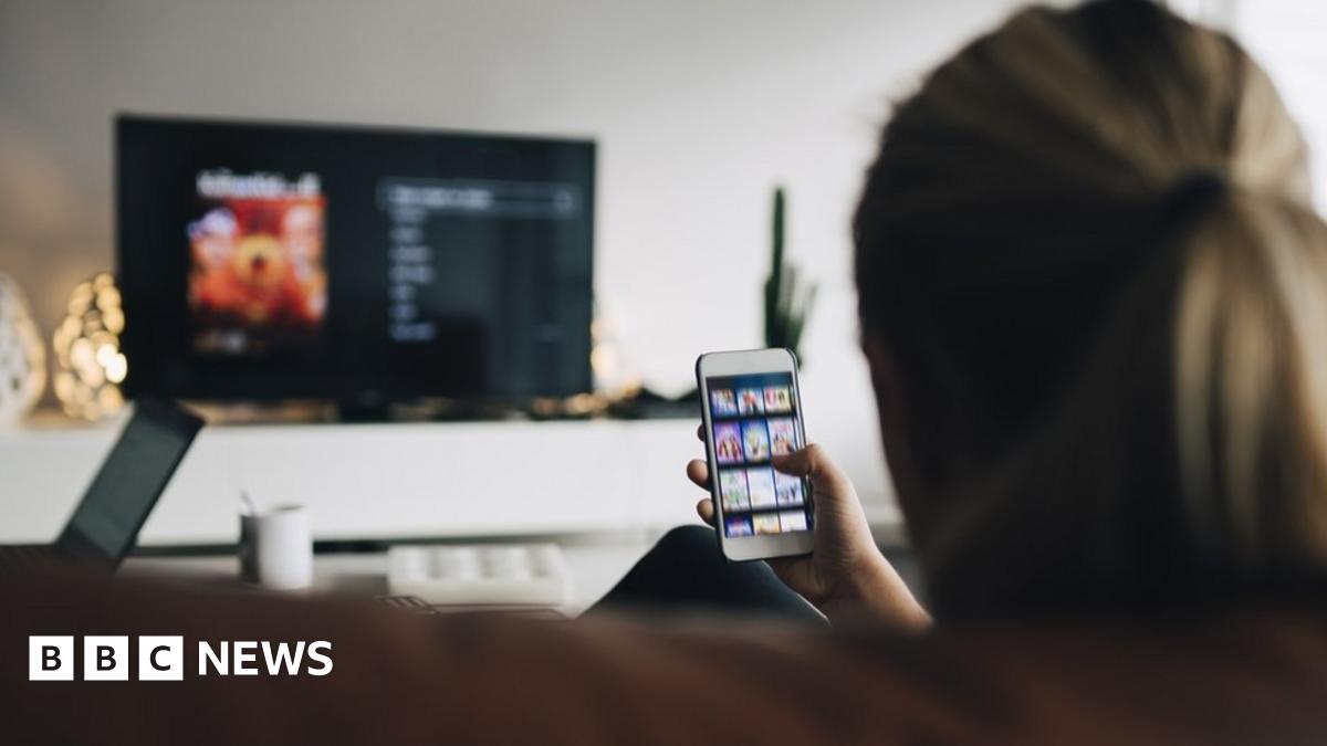 UK traditional TV viewing sees record decline, Ofcom report says - BBC News