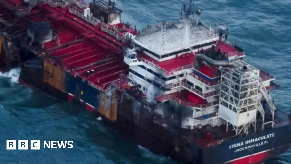 North Sea crash oil tanker to be towed to Great Yarmouth - BBC News