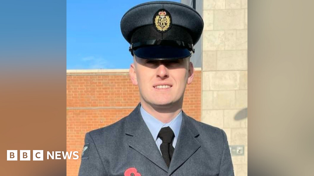 Tribute to senior aircraftman killed on the A1 near Peterborough - BBC News
