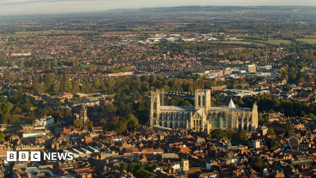 City of York Council four-year plan due to be agreed - BBC News