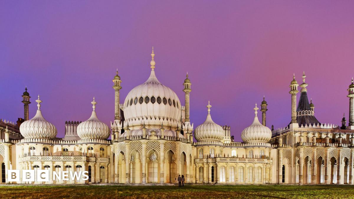 Brighton's Royal Pavilion display to explore history of colour - BBC News