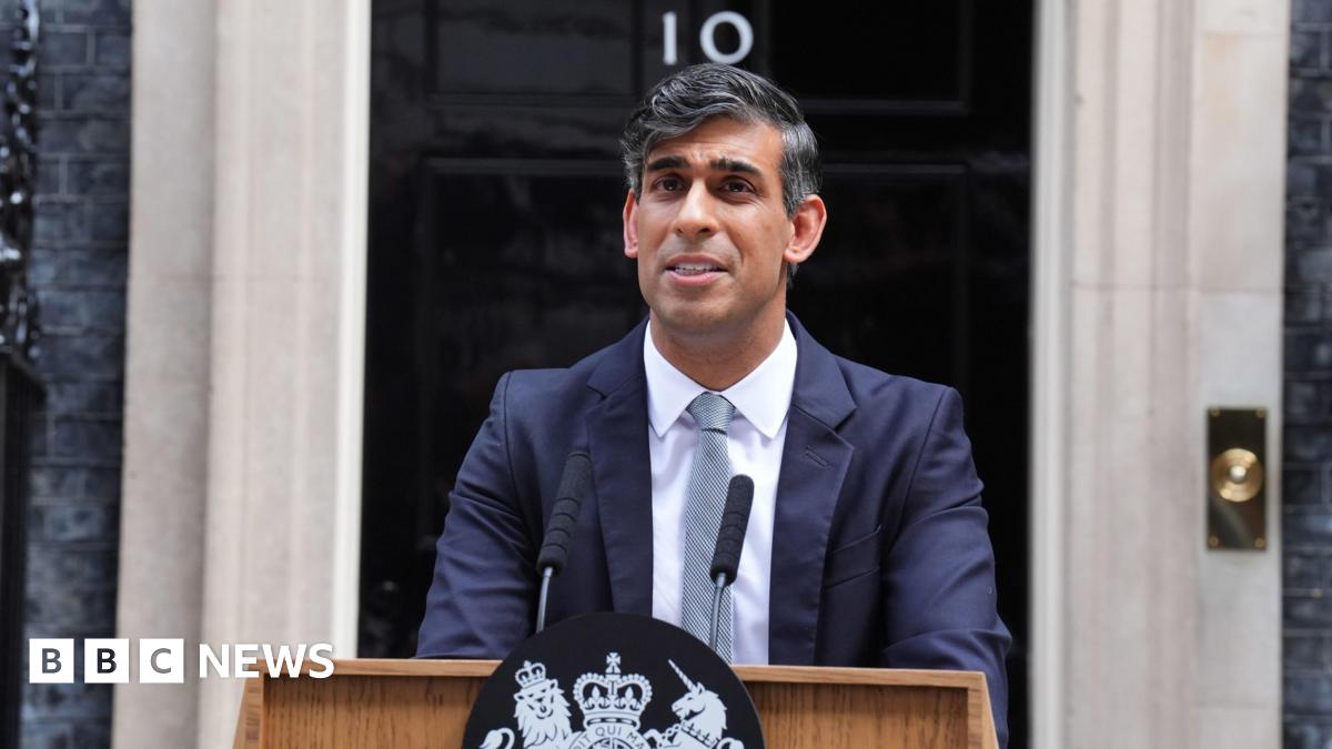 Rishi Sunak takes up Oxford and Stanford university roles - BBC News