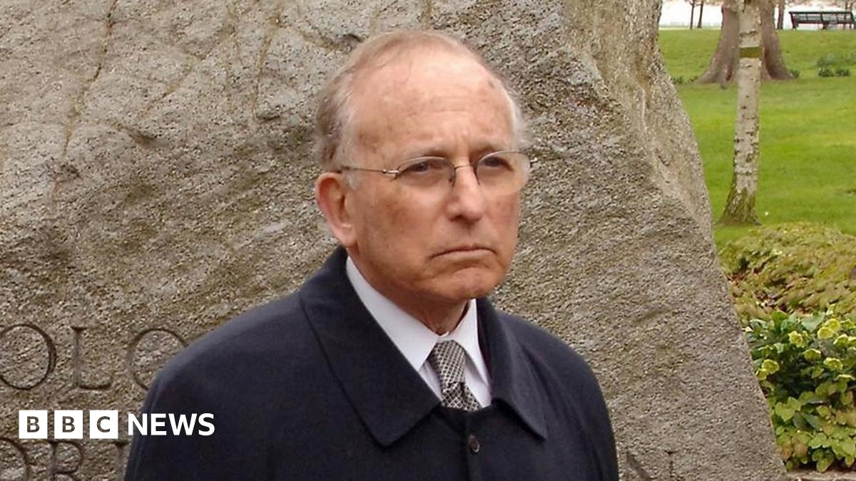 Goddard Inquiry: Lord Janner hearings delayed until March - BBC News