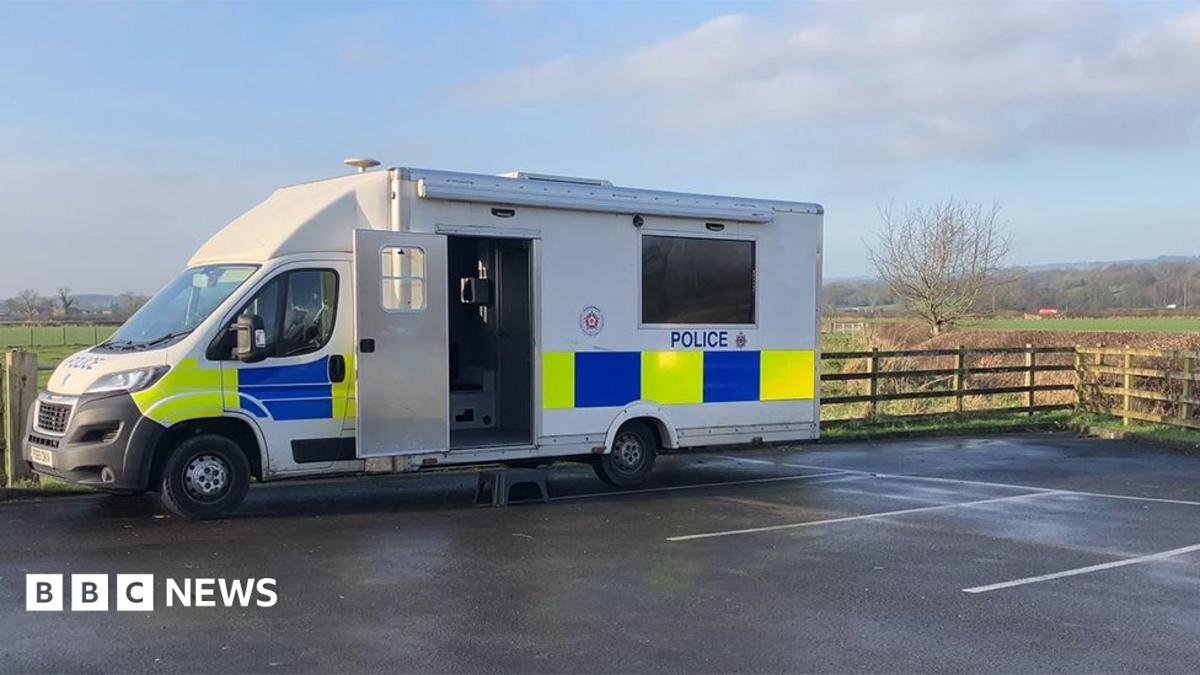 Major search under way in River Ribble for missing swimmer - BBC News