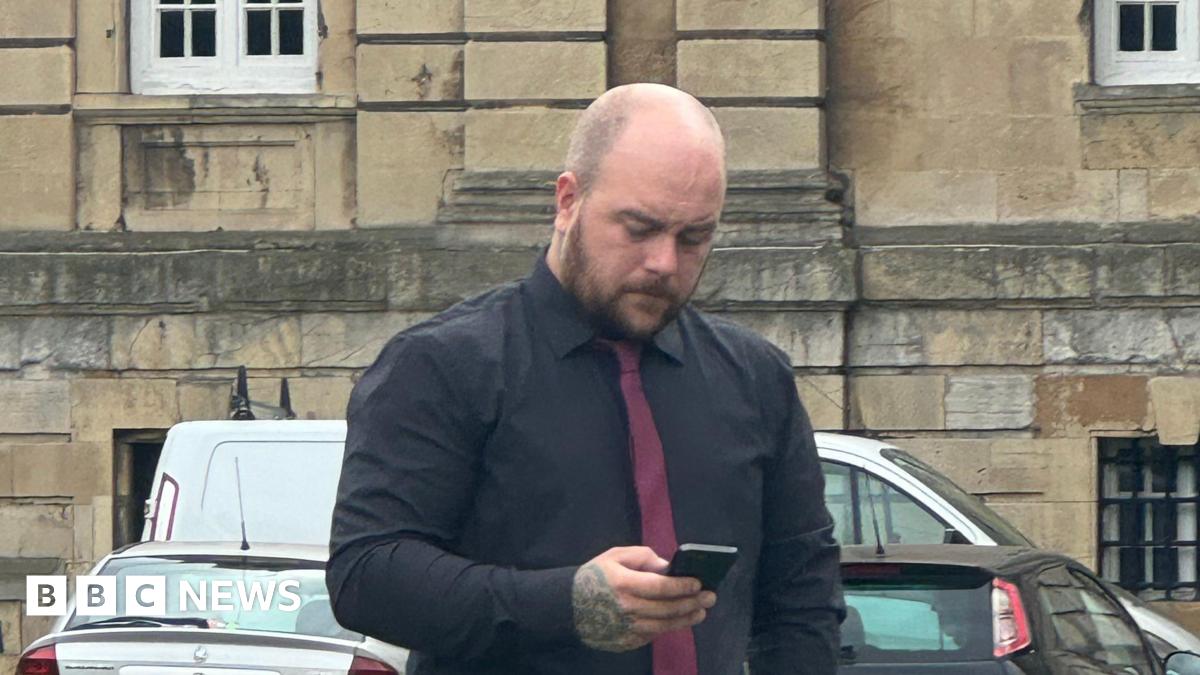 Bedale crash: Man admits causing death of motorcyclist - BBC News